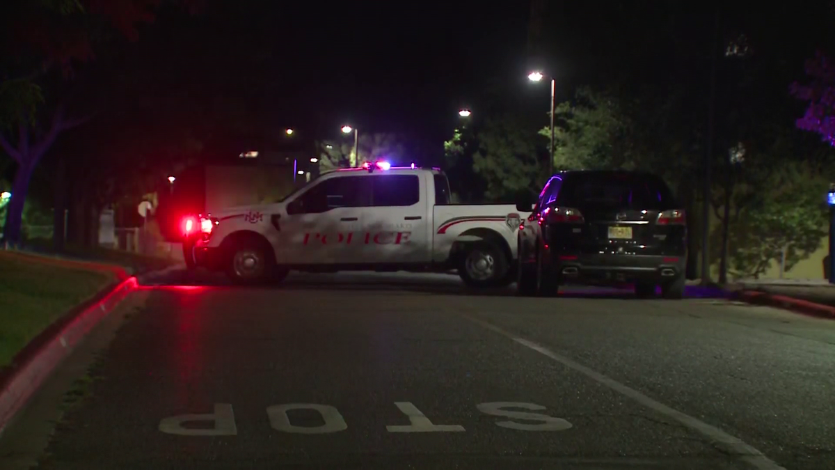 New student orientation was scheduled at time of shooting on UNM campus