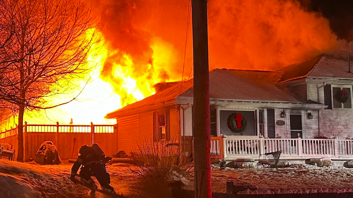 Early morning fire destroys home in Uxbridge, Massachusetts
