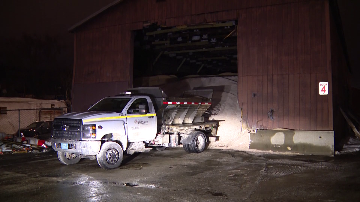Worcester prepares for icy morning commute with overnight brining and ...