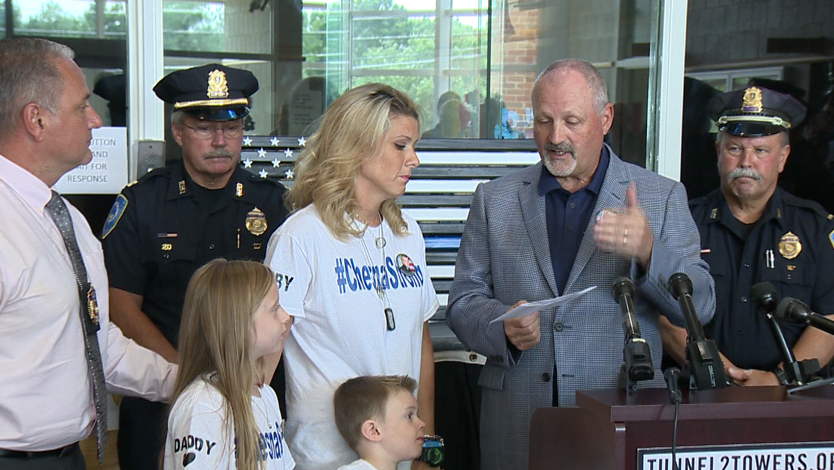 Charity pays off mortgage of Sgt. Michael Chesna’s widow