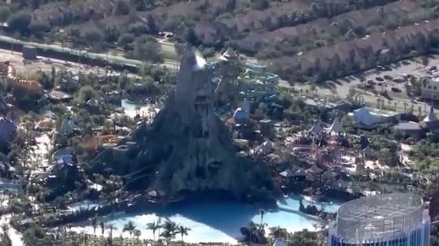 Orlando water parks closing due to cold temperatures