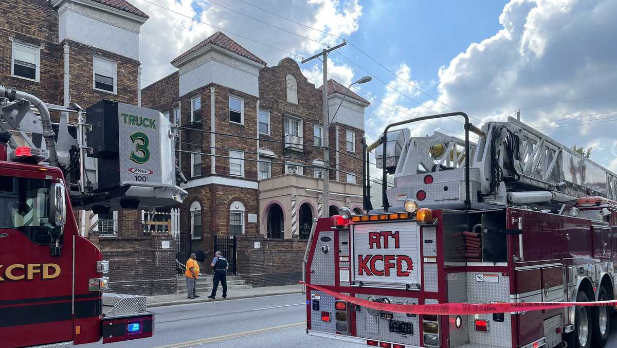 Kansas City, Missouri fire crews respond to apartment fire on W. 39th ...
