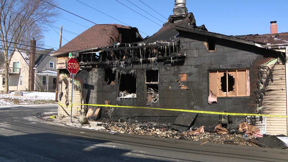 W. Rick's Taproom and Grille heavily damaged by fire