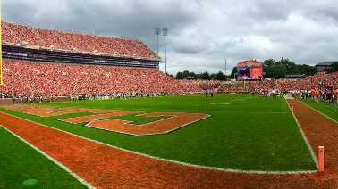 Number 2 Clemson upset by Syracuse