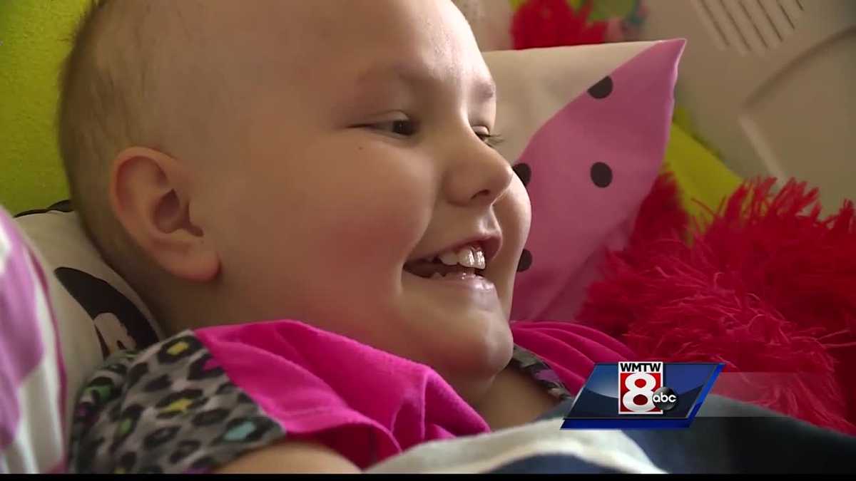 Community honors Bethel girl who spread childhood cancer awareness