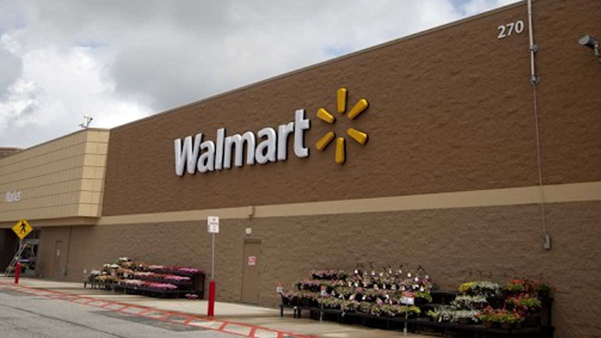 Bomb threat at Augusta Walmart prompts evacuation