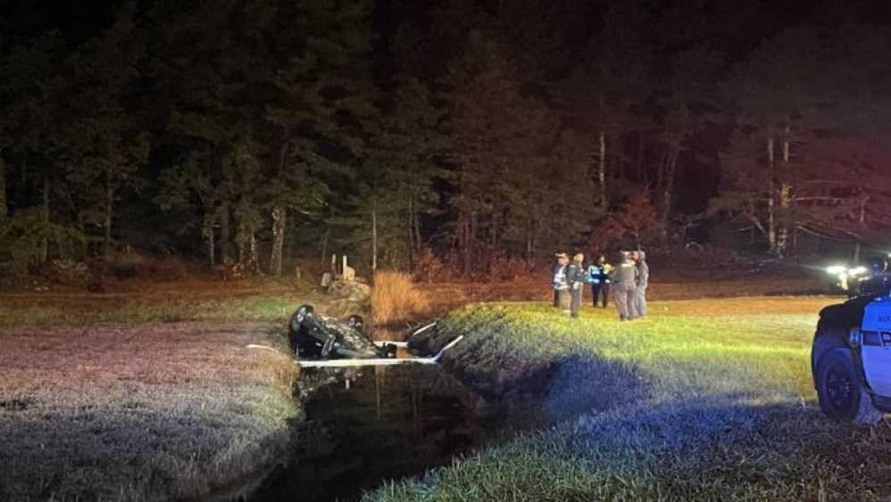 Good Samaritan helps driver who crashed into Massachusetts cranberry bog