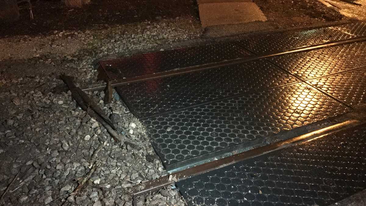 PHOTOS: Railroad removal begins on Wasson Way Trail