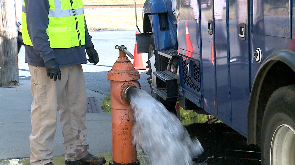 Louisville Water Company praised for helping LFD battle blazes for 162 ...