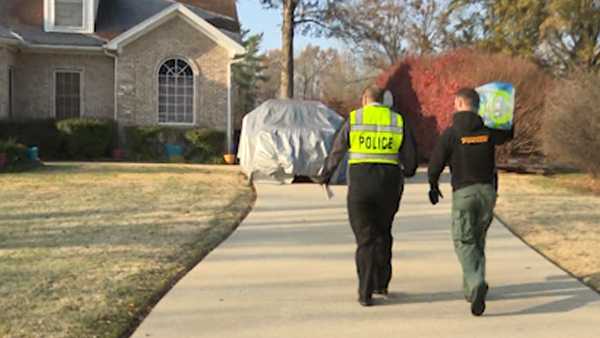 Sellersburg police chief personally delivering water to those going ...