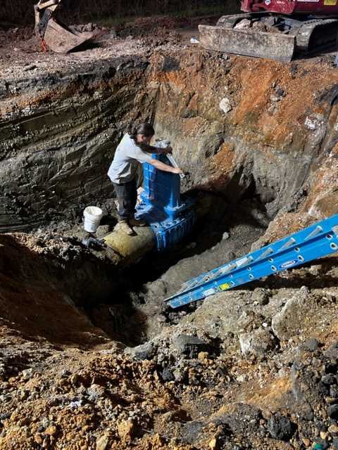 Water line break leads to low pressure in areas of Jackson, including JSU