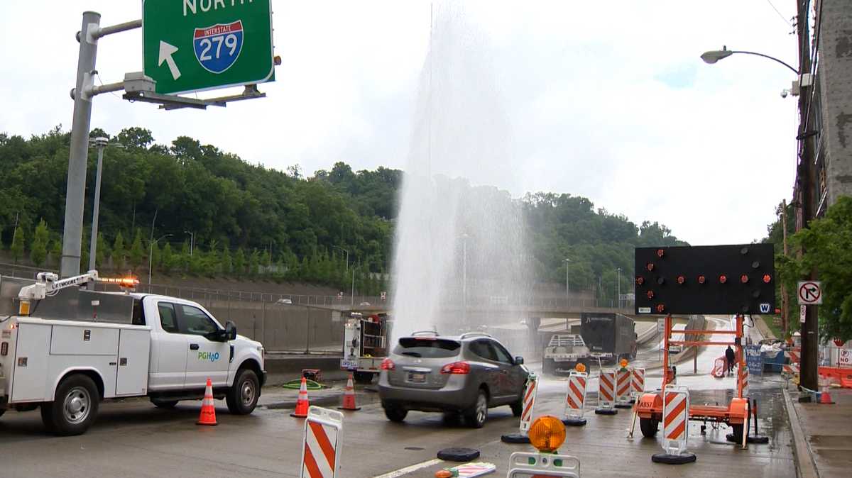 VIDEO: Water shoots into the air after pipe breaks in Pittsburgh's East ...