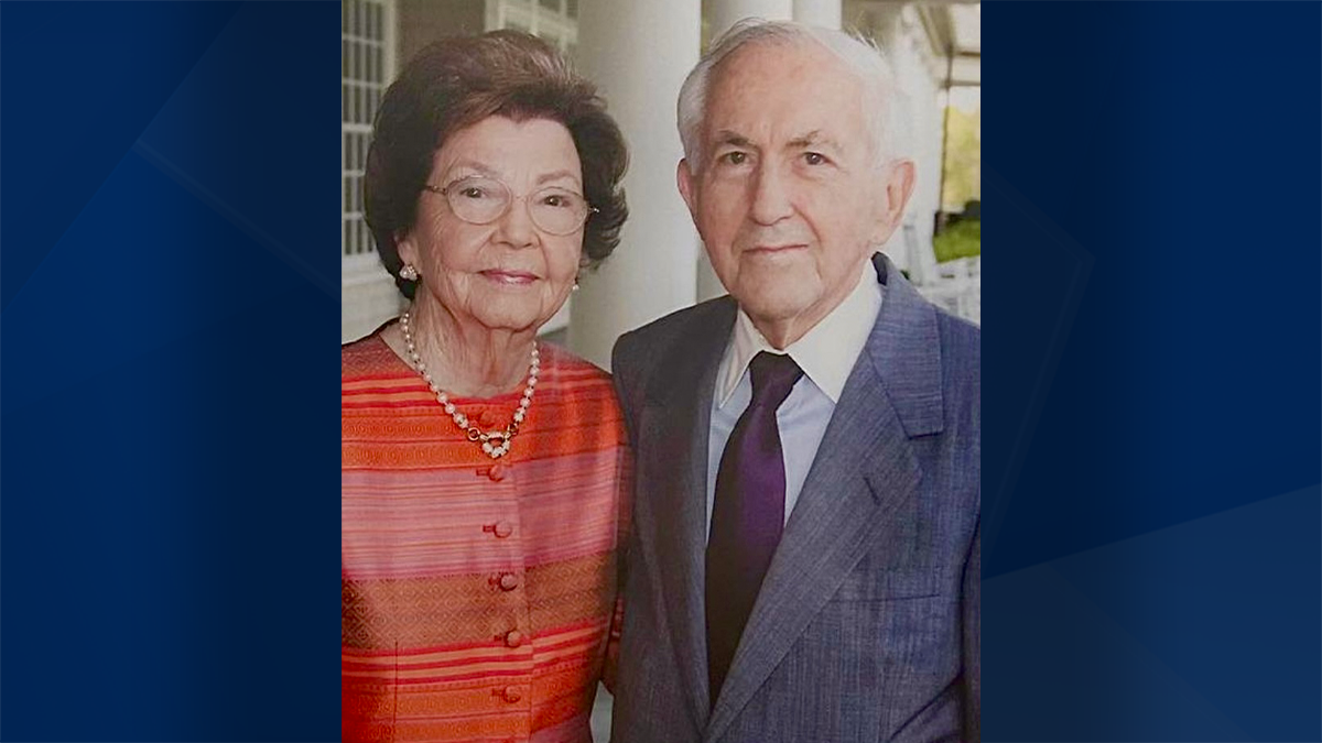 Former WBBH owners to be inducted into Florida Broadcasters Hall of Fame