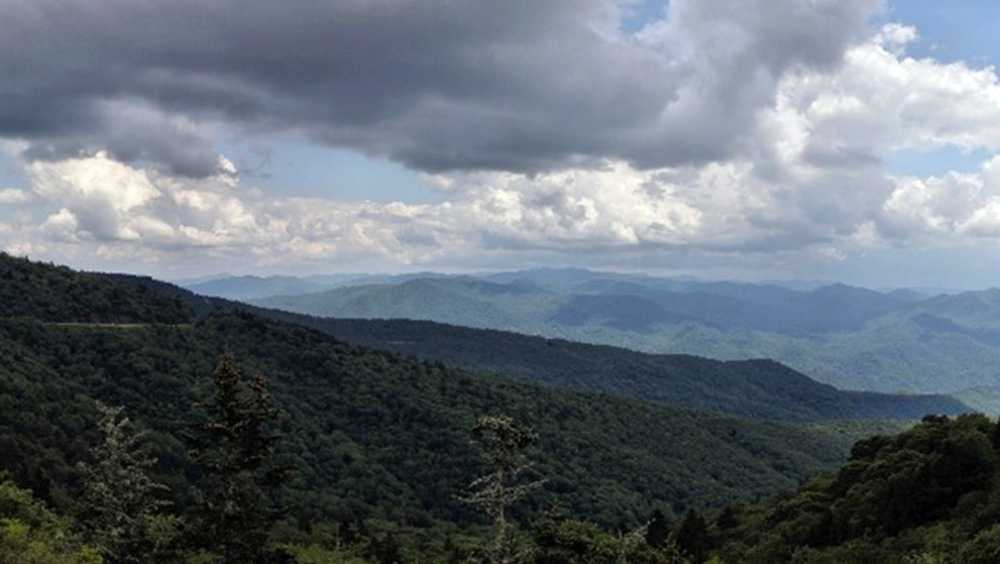 NC: More sections of Blue Ridge Parkway reopen after Helene