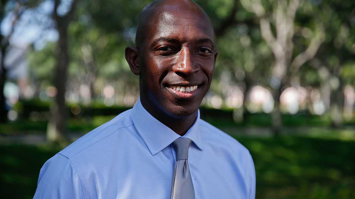 Florida mayor announces Democratic presidential bid Florida mayor announces Democratic presidential bid