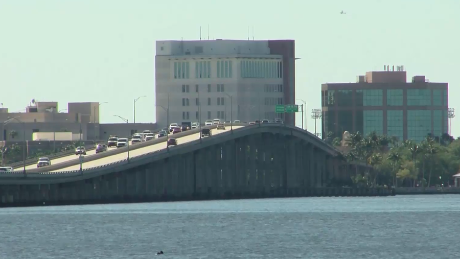 Caloosahatchee Bridge set to reopen late Sunday night with some lane ...