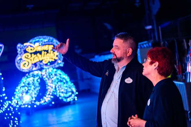 Finale float revealed for Disney's new nighttime parade