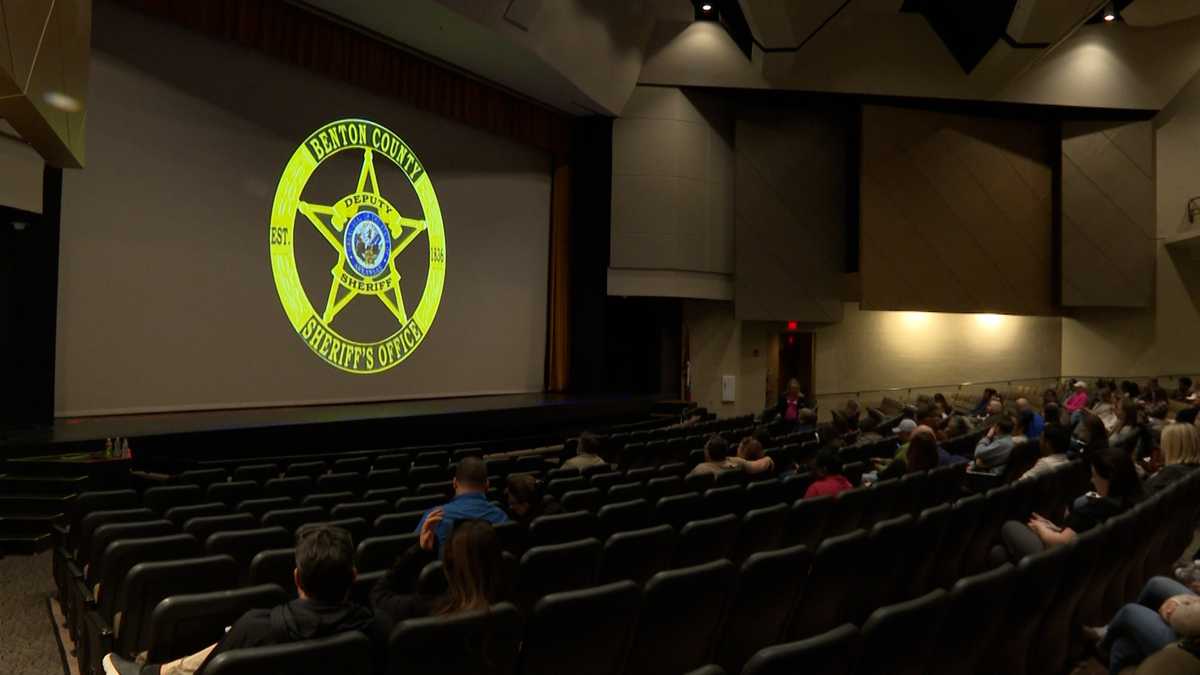 Benton County teaches parents how to monitor kids' safety