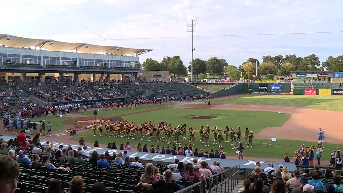 Springdale teachers and students celebrate new school year