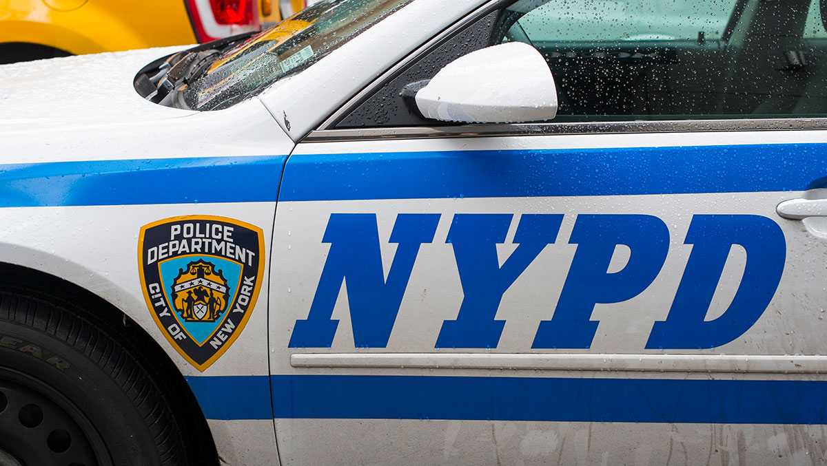 NYPD sees 'troubling' surge of retirement filings, official says NYPD sees 'troubling' surge of retirement filings, official says