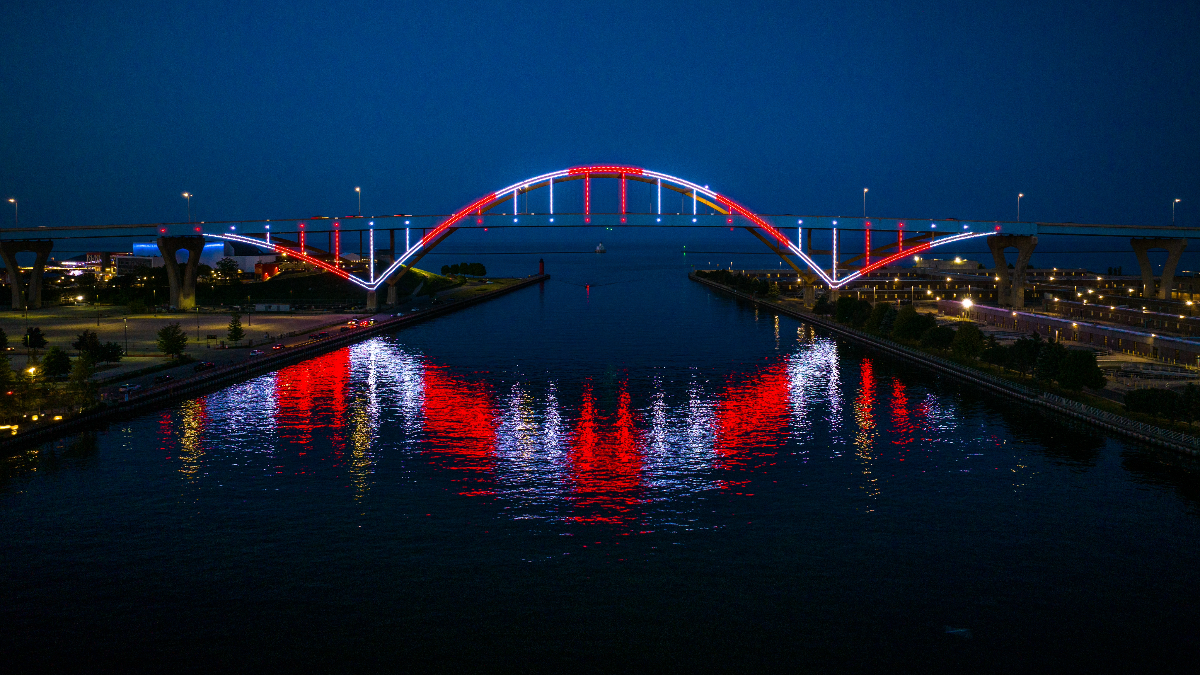 Hoan Bridge 'Friday Night Lights'