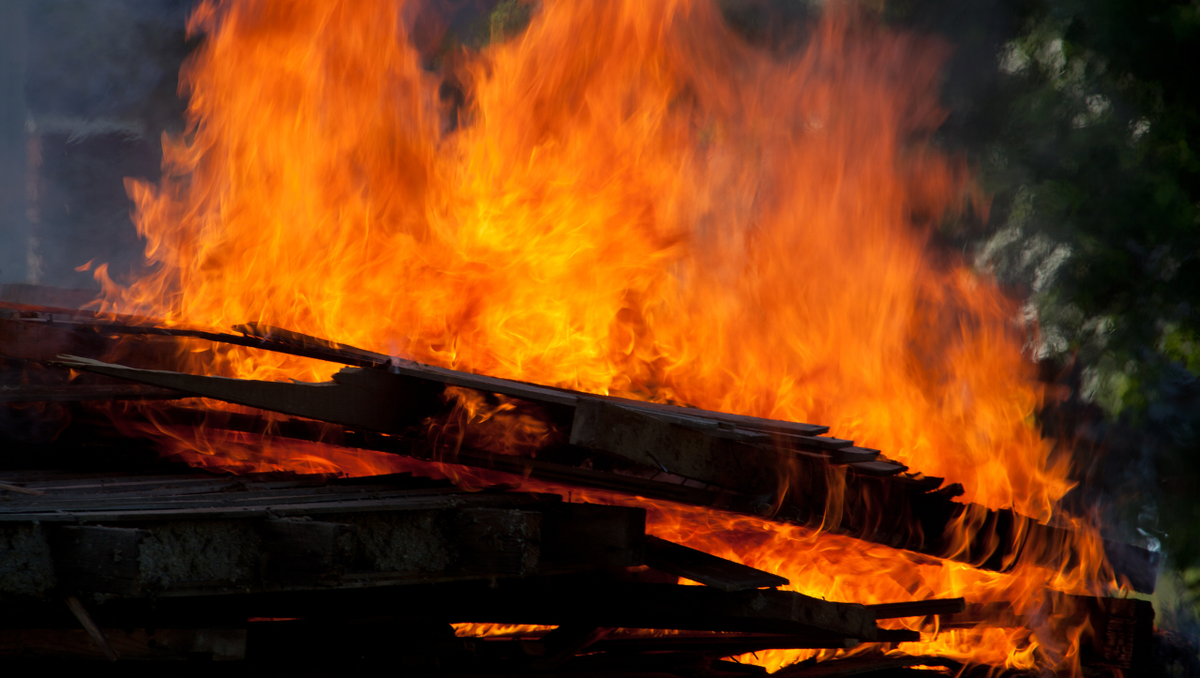 North Carolina: Structure fire burning in Reidsville