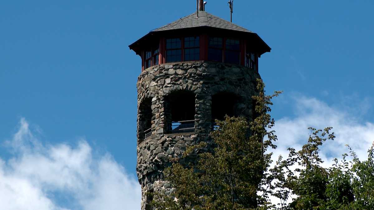 NH Chronicle: Weeks State Park