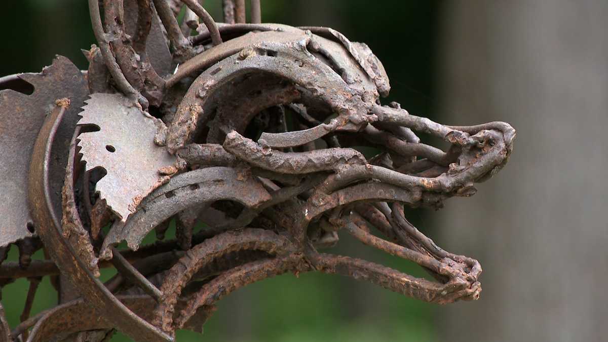 Turning Scrap Metal into Colossal Creatures