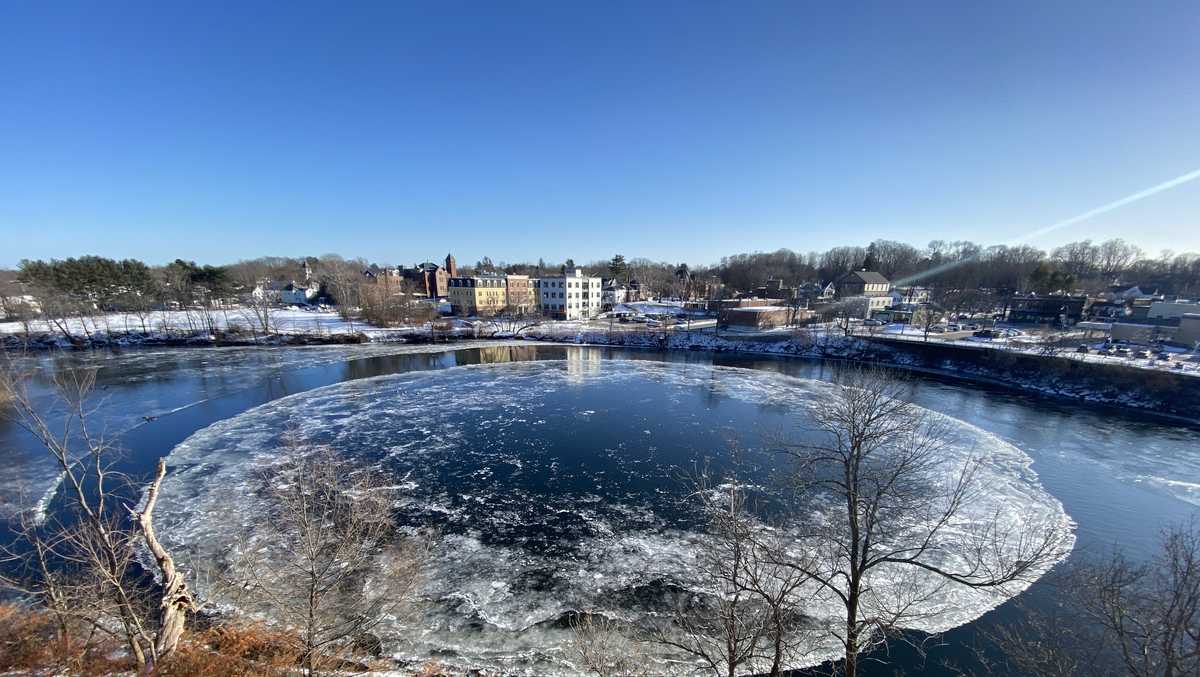 Westbrook ice disk returns to Presumpscot River