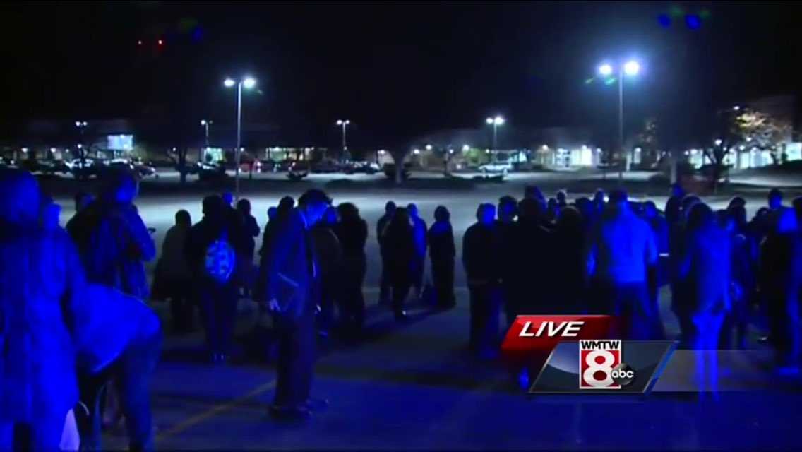 Portland business complex evacuated due to bomb threat
