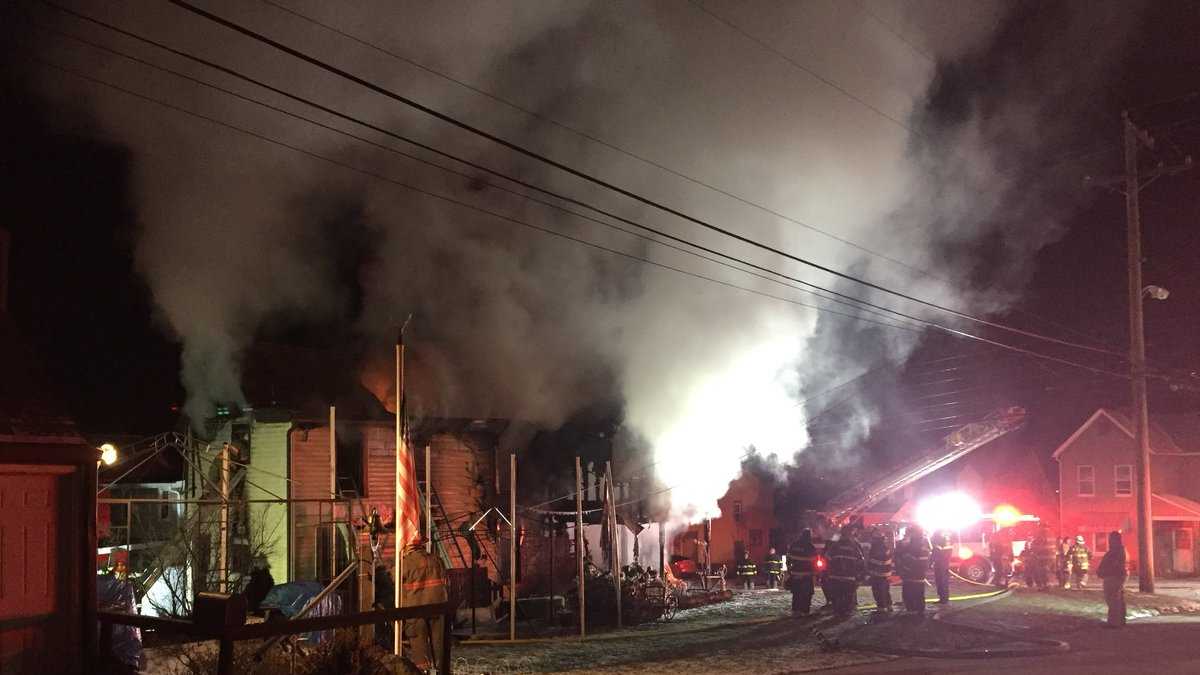 Fire at White Oak home leaves 2 dead
