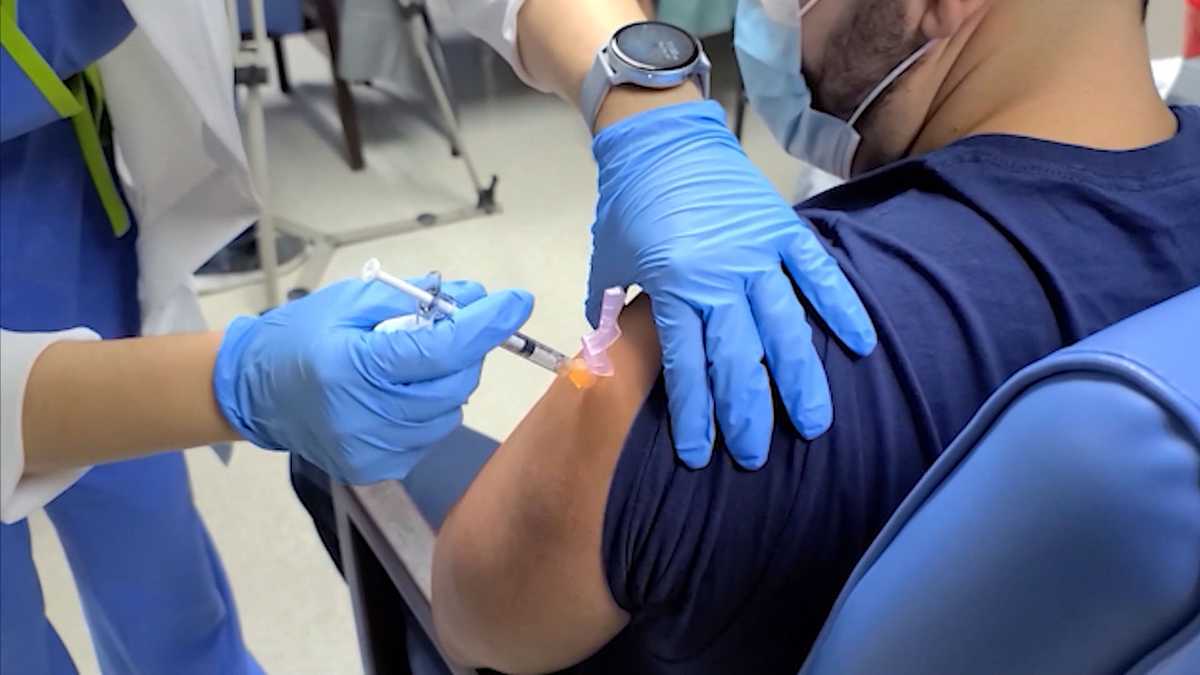 CVS Health gears up for widespread COVID-19 vaccine distribution at ...