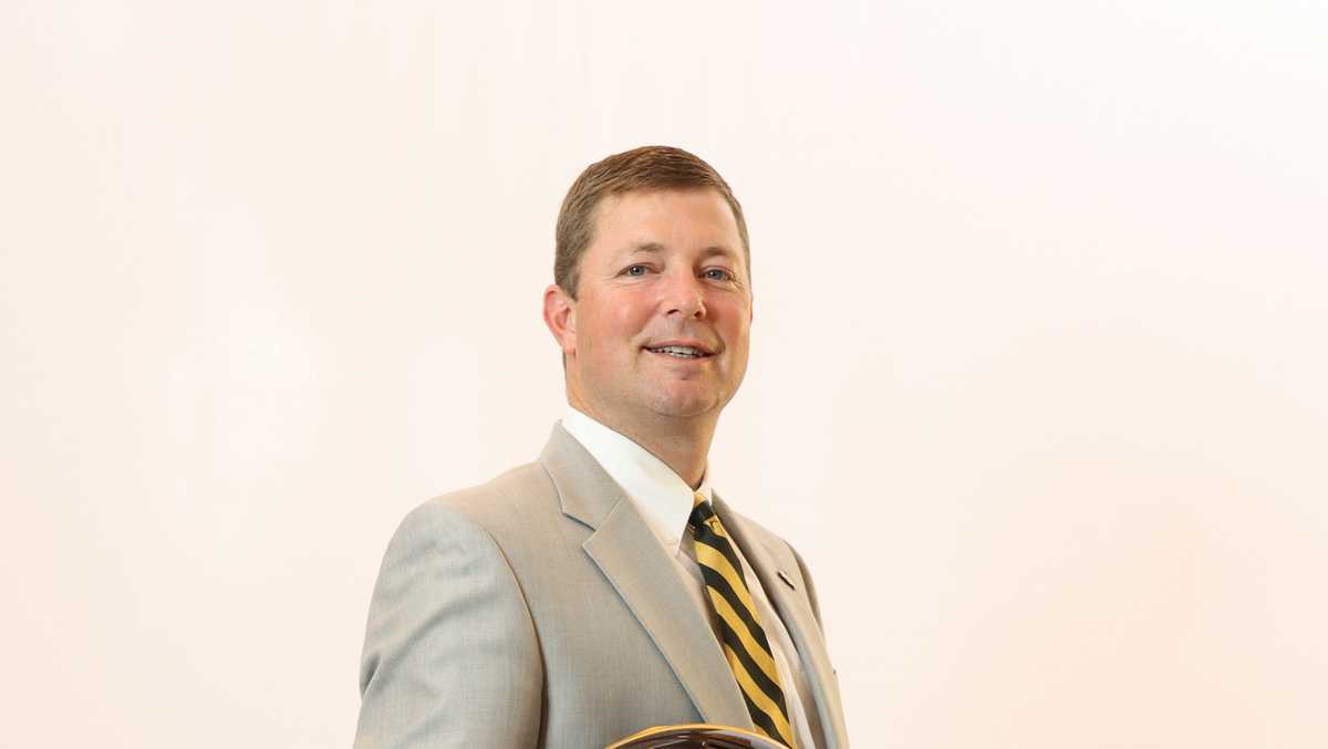 Tulane's Will Hall named head coach of USM Football