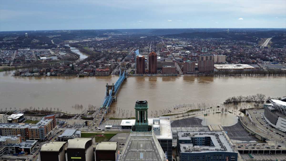 Hamilton County EMA updates commissioners on flooding