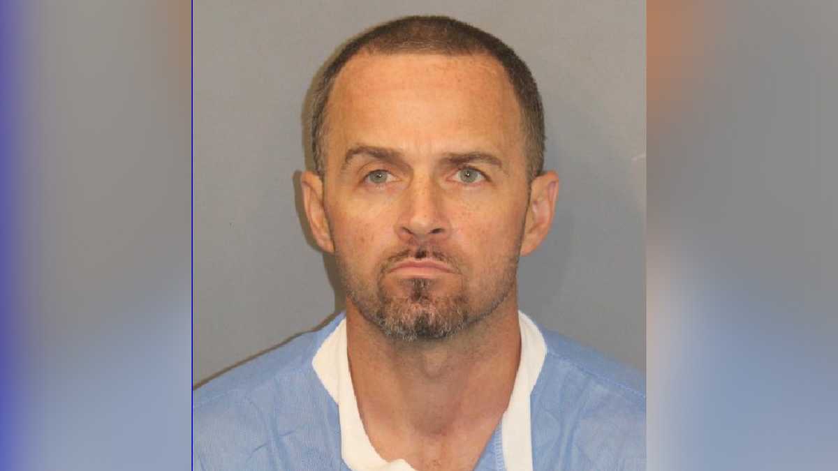 Man robs three Fall River businesses within 30 minutes, police say