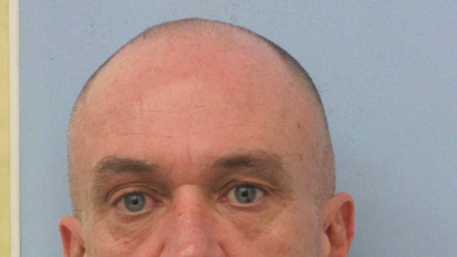 Inmate dies after being stabbed in Alabama prison