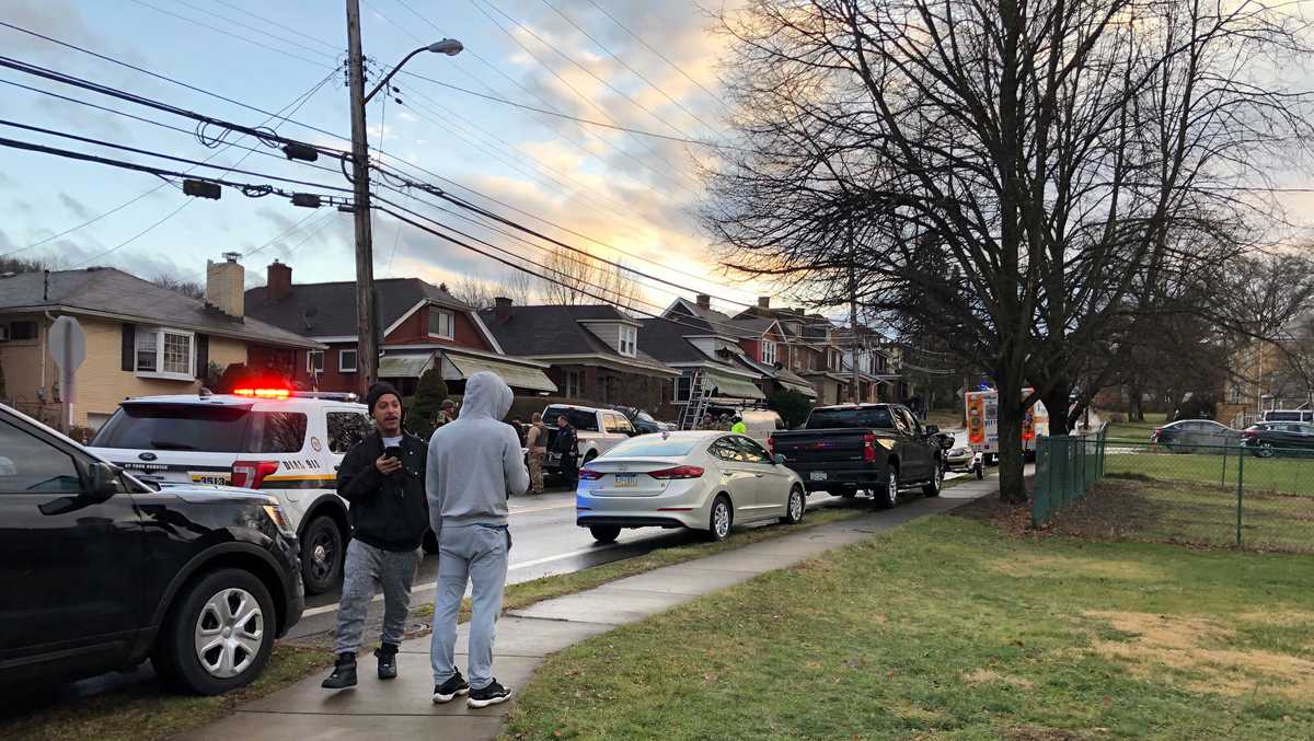 Two EMTs assaulted, officers hurt following SWAT standoff in Windgap ...