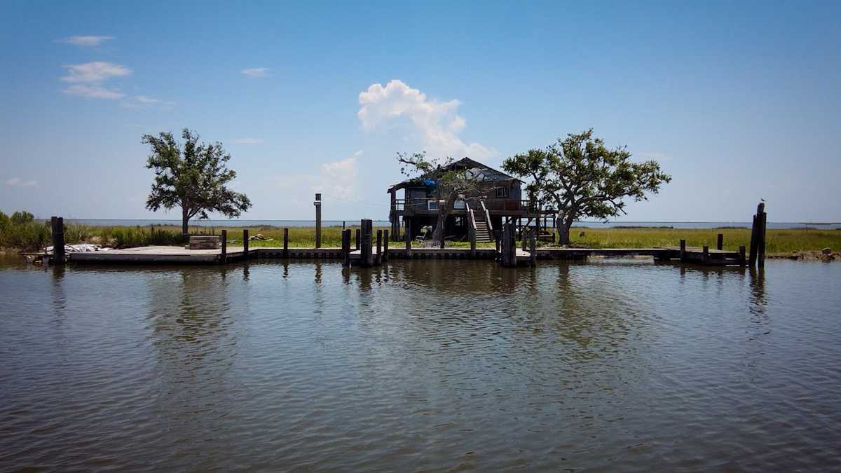 Sapelo Island residents oppose county commission rezoning
