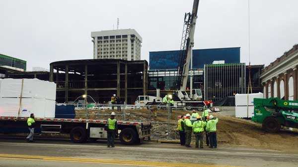 Construction worker dead after fall on college campus