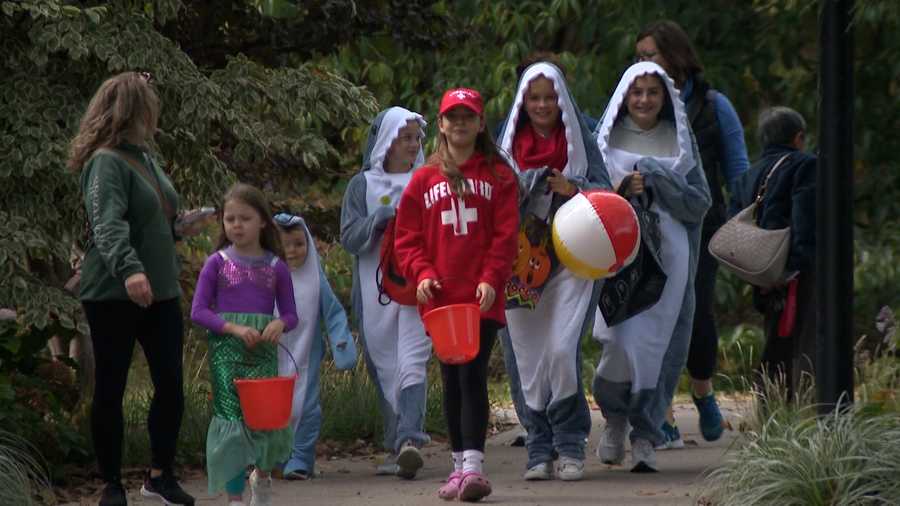 Boo Dell returns to Yew Dell Botanical Gardens for not-scary Halloween fun