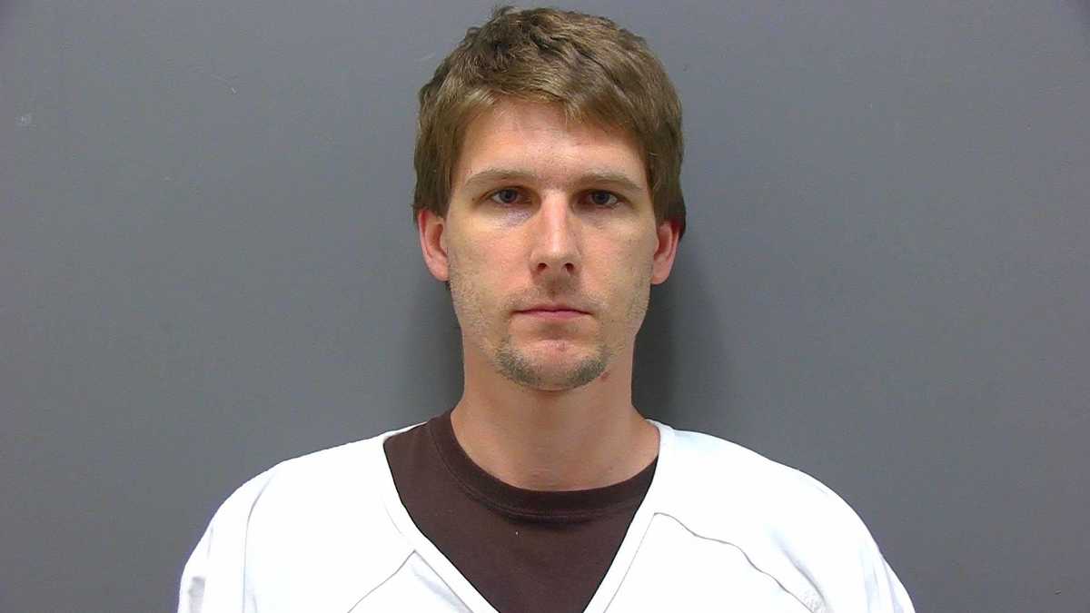 Racine school custodian detained on child exploitation charges