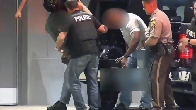 2 undercover Miami police officers shot in 'ambush-style' attack