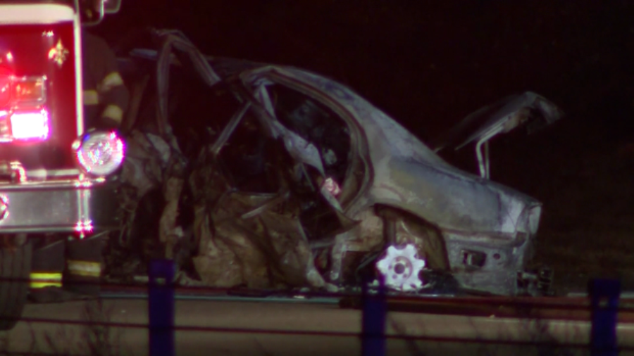 5 killed in wrong-way crash on Massachusetts highway