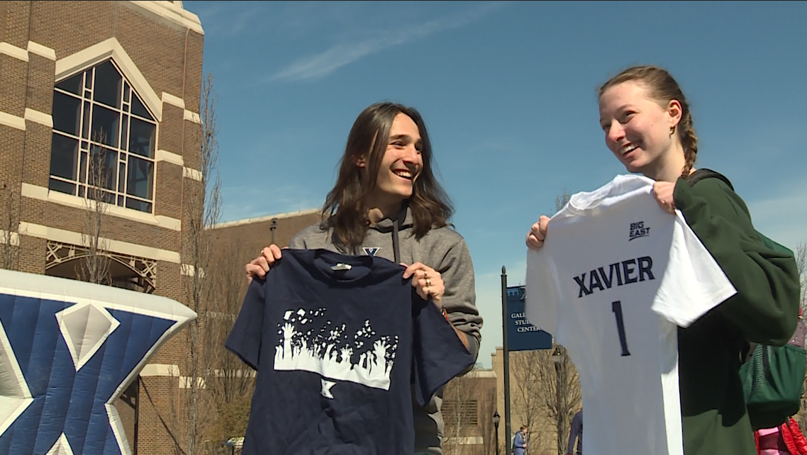 Xavier students show school spirit by giving back