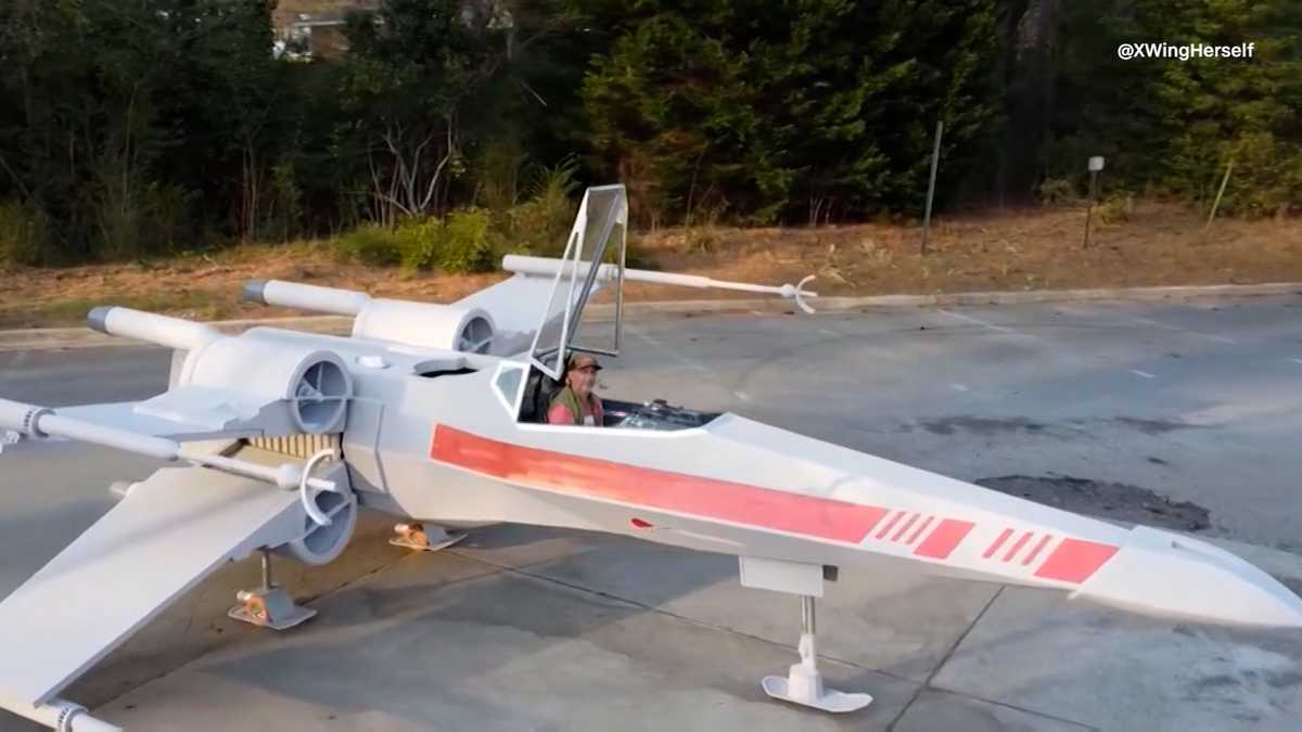 A Star Wars fan built a life-sized X-wing starfighter. He's raising ...