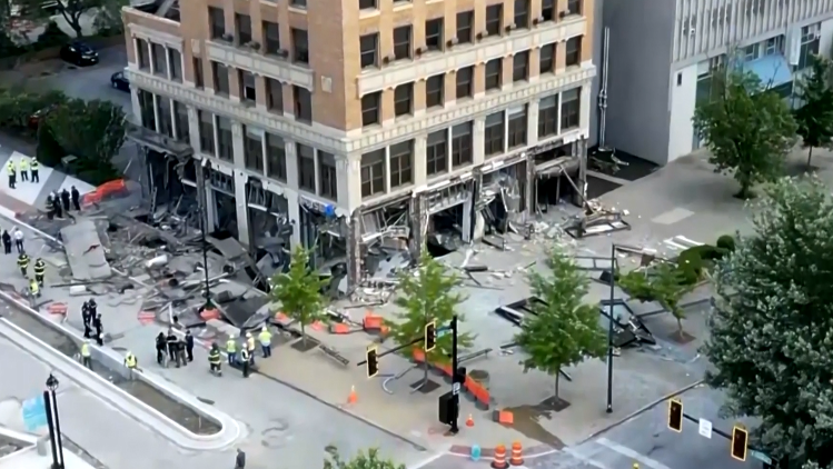 Ohio explosion caused by crew cutting gas line they thought was turned ...