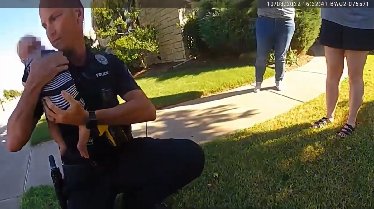 Yukon, Oklahoma, police officers help save choking baby