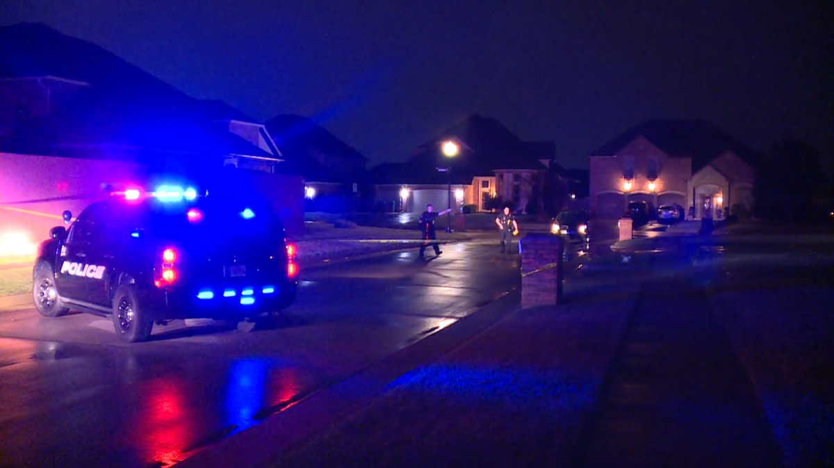 Yukon police investigating after man shot in neighborhood