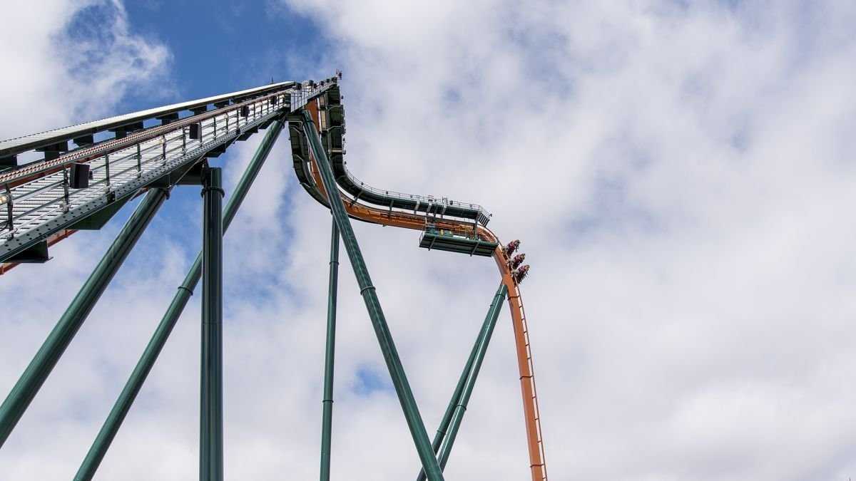 Coaster dares you to take a 245-foot straight dive into an abyss