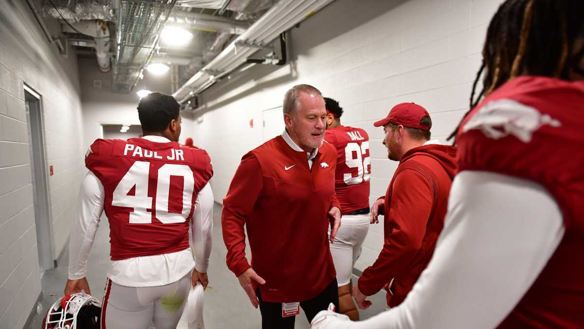 University of Arkansas extends Yurachek's contract